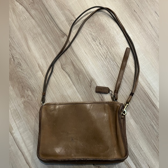 Coach | Bags | Vintage Coach Tan Leather Convertible Shoulder Bag ...